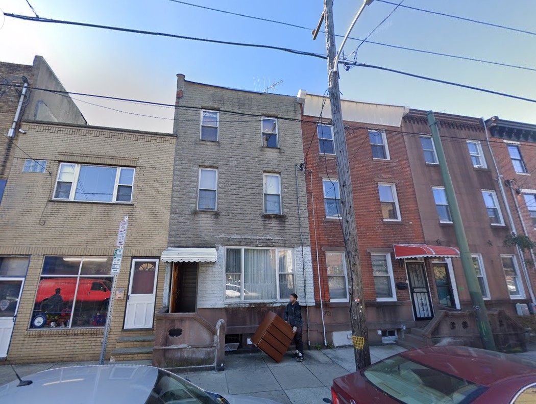 930 Tasker St, Philadelphia, PA | Upgradeable Property | Professional ...